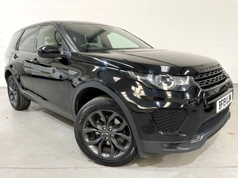 Used LAND ROVER DISCOVERY SPORT 2019 Black in Sheffield, Yorkshire ...